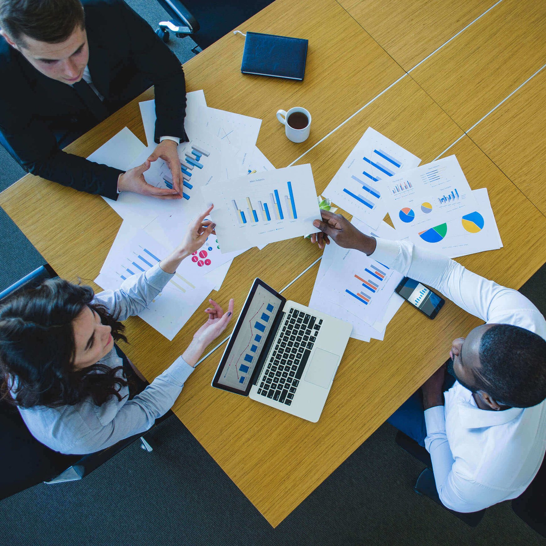 4 Ways to Make Your Finance and Accounting Team More Efficient
